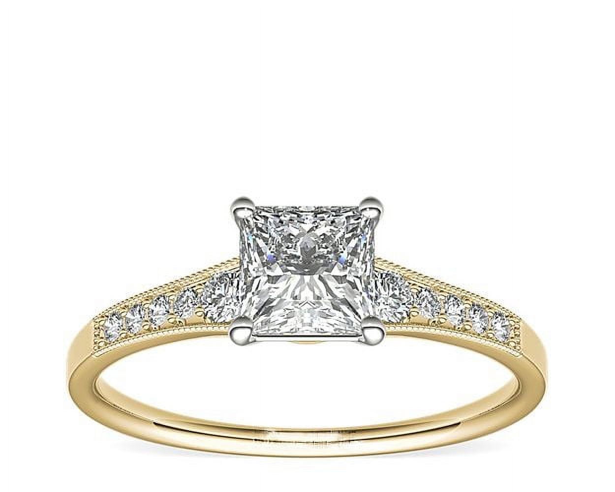 Diamond-Capitals 2.20 Ct (E/VVS2) IGI Certified Shiny Solitaire ...