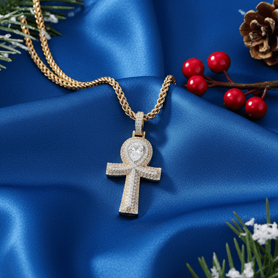 Diamond Celebrity's 4.00ct VVS D Pear Shape Stone Yellow Charm Ankh ...