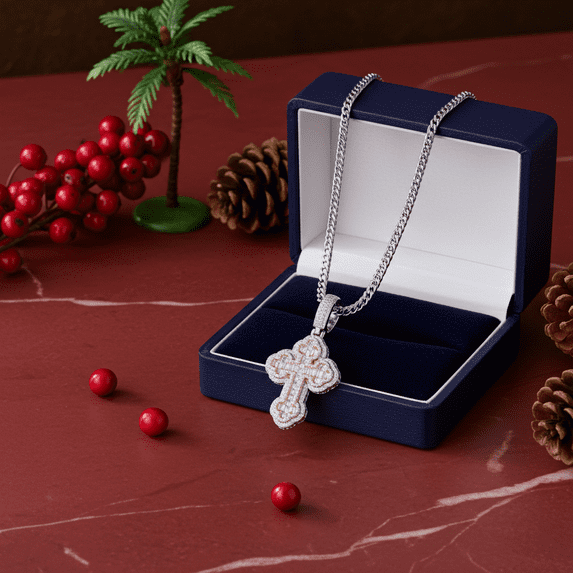 Diamond Celebrity's New Buttony Cross 925 Silver White 4.50ct VVS D ...