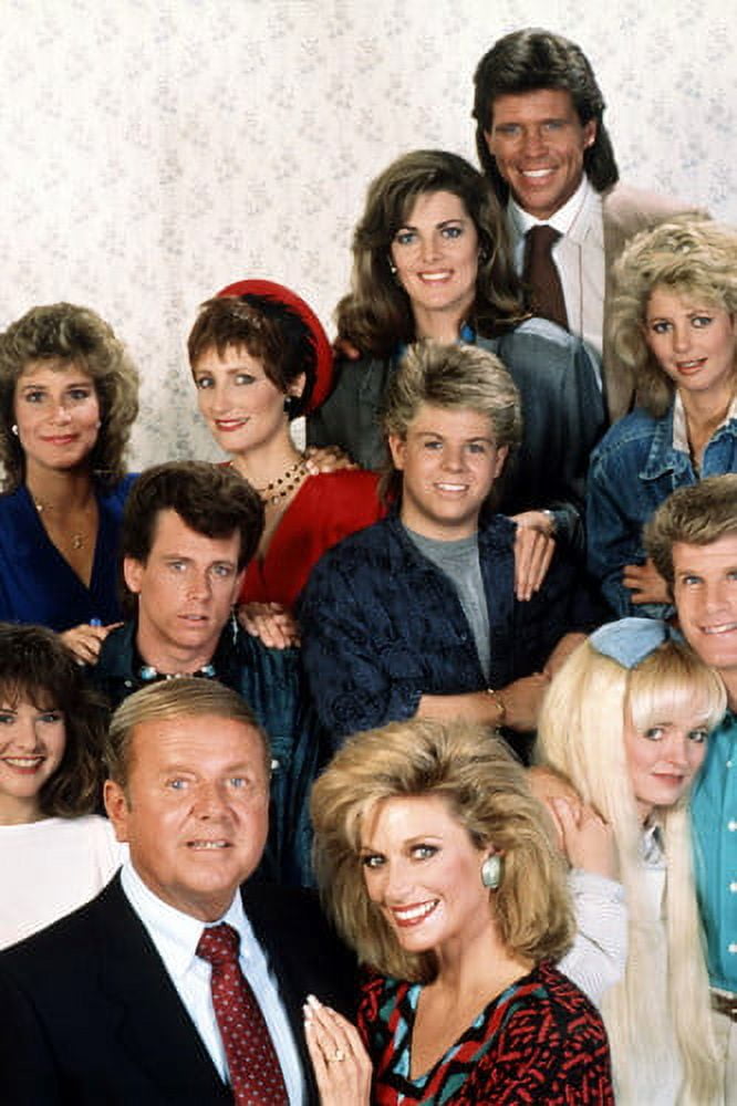 Dick Van Patten and Diana Hyland and Betty Buckley and Willie Aames in ...