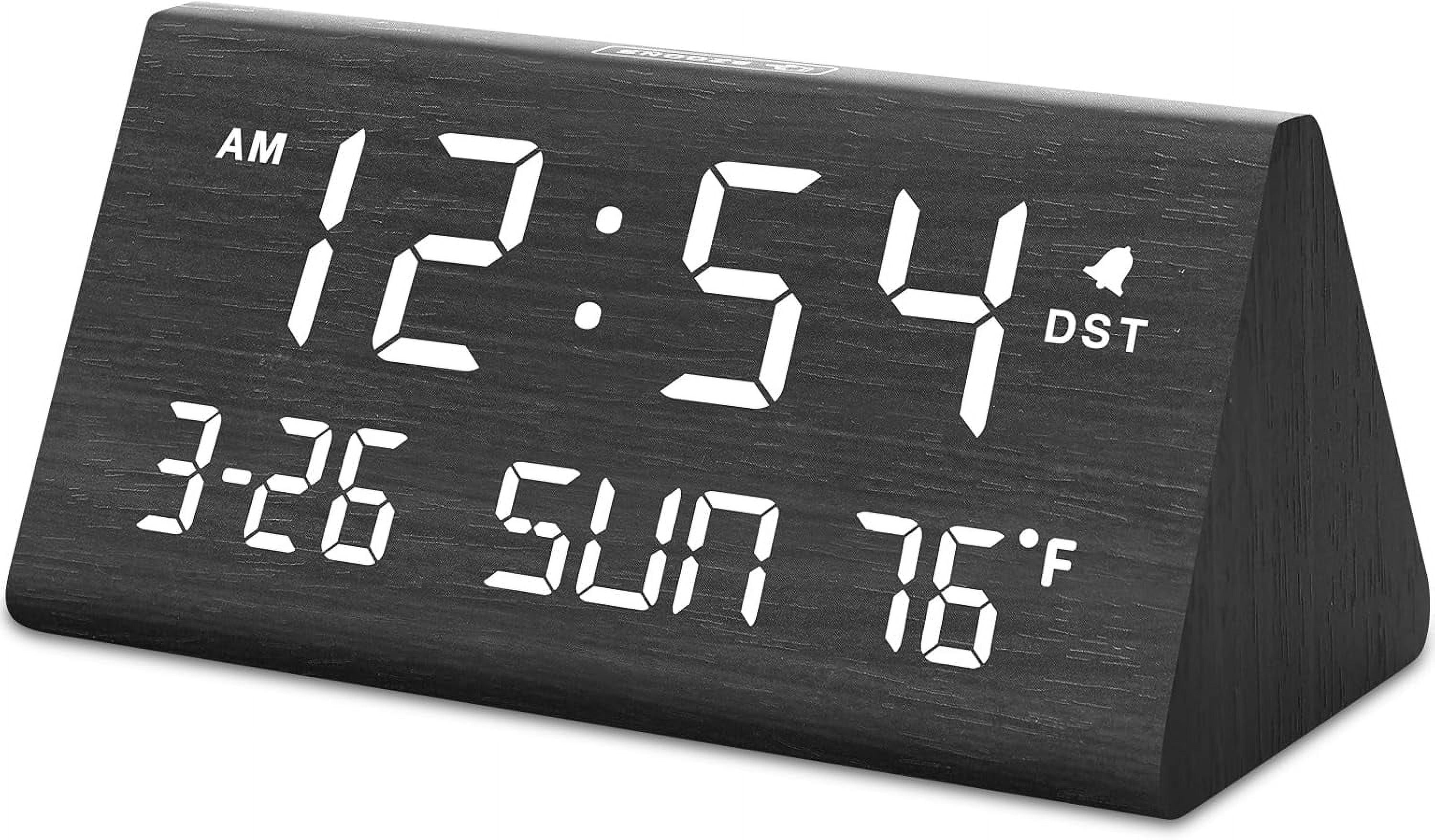 Digital Alarm Clocks for Bedrooms - Wooden Desk Clock with Date Day of ...