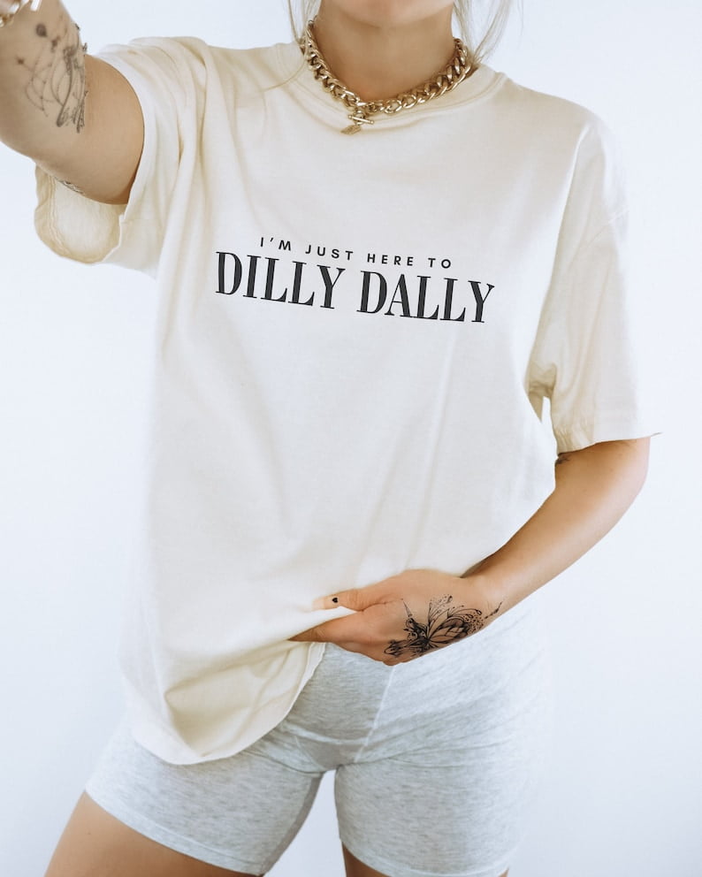 Dilly Dally Shirt, Funny Gift, Weirdcore Clothing, Vintage Aesthetic T ...