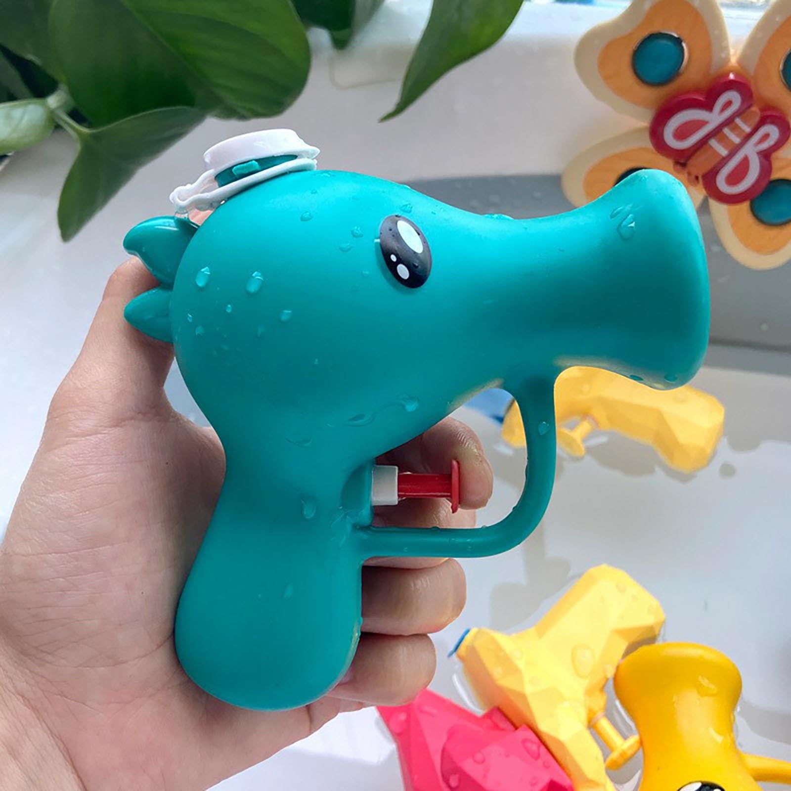 Dinosaur Water Gun Toy for Kids - Handheld Dino Water Blaster Summer ...