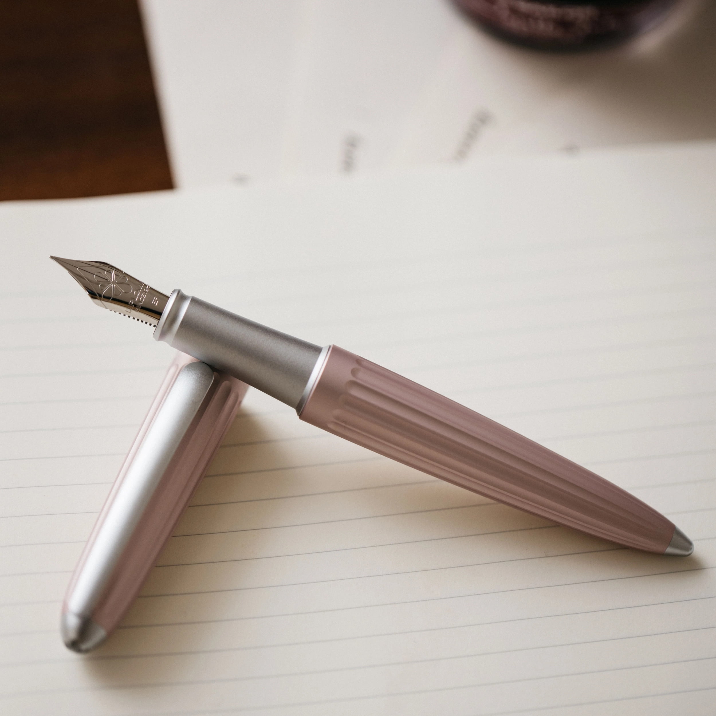 Diplomat Aero Antique Rose Fountain Pen - Walmart.com