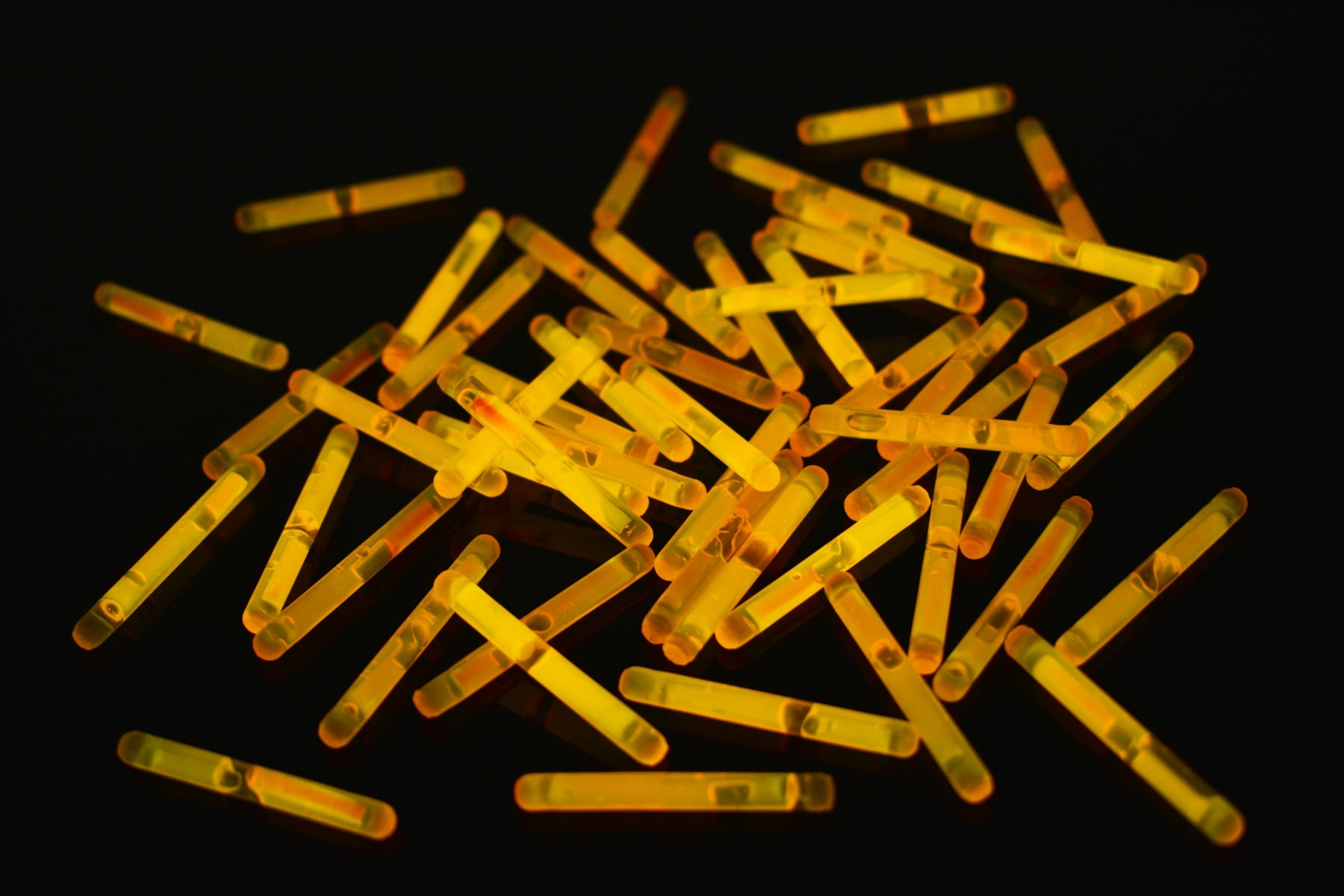 DirectGlow 50ct Orange 1.5 inch Mini Glow Sticks - Walmart.com