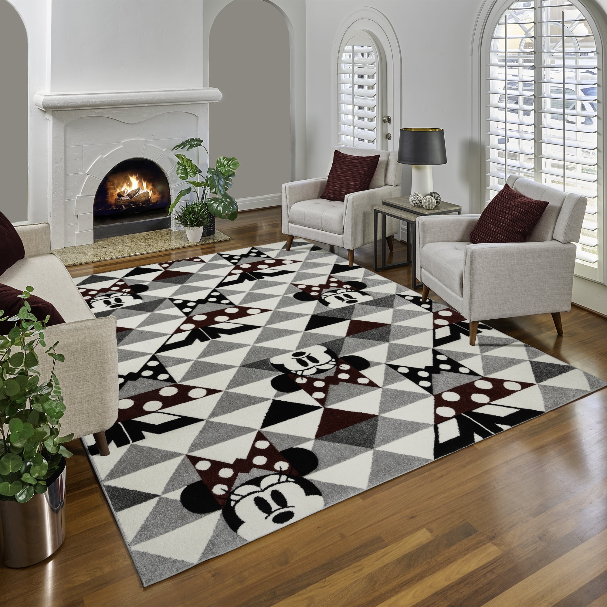 Disney Minnie Mouse Pyramids Geometric Ivory Area Rug 5x8 - Walmart.com