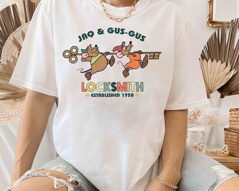 Disney Cinderella Princess Jaq & Gus Gus Lock Smith 1950 Retro Shirt ...