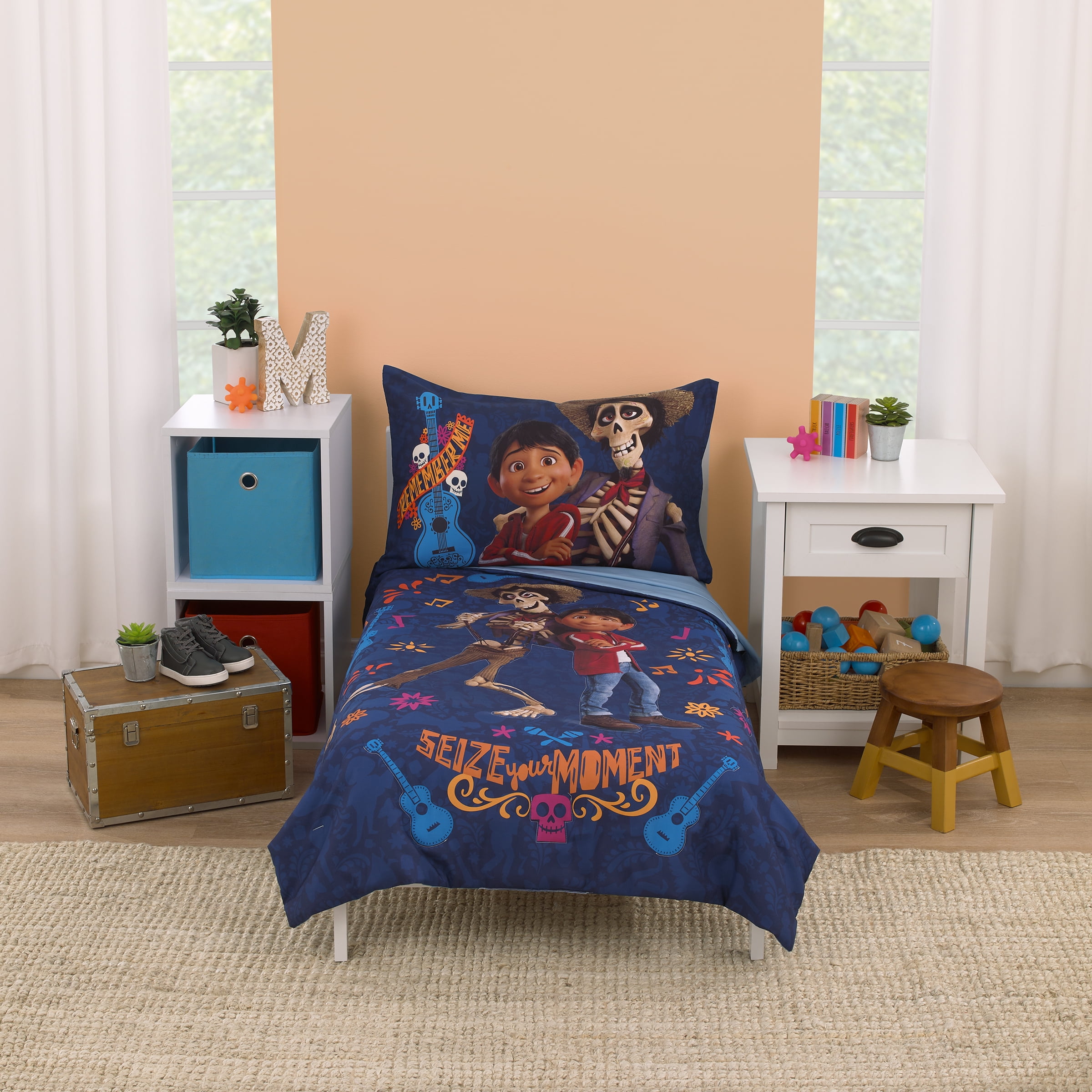 Disney Coco Seize Your Moment Toddler Bed Set, 4 Piece, Miguel and ...