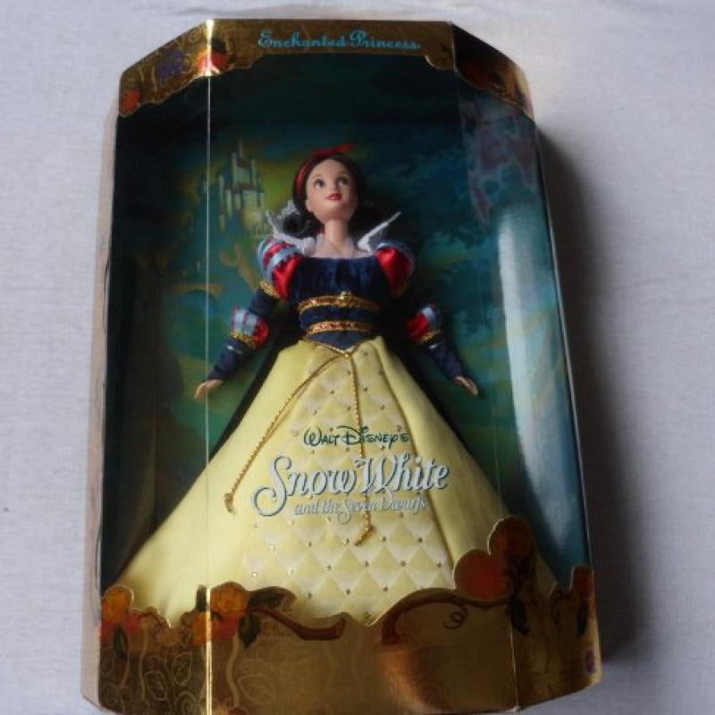 Disney Enchanted Princess Series Snow White Doll 2000 Mattel 27048 ...