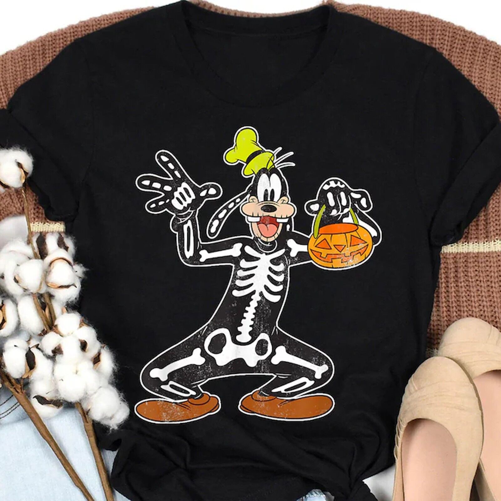 Disney Goofy Skeleton Funny Halloween Pumpkin, Mickey’s Not So Scary ...