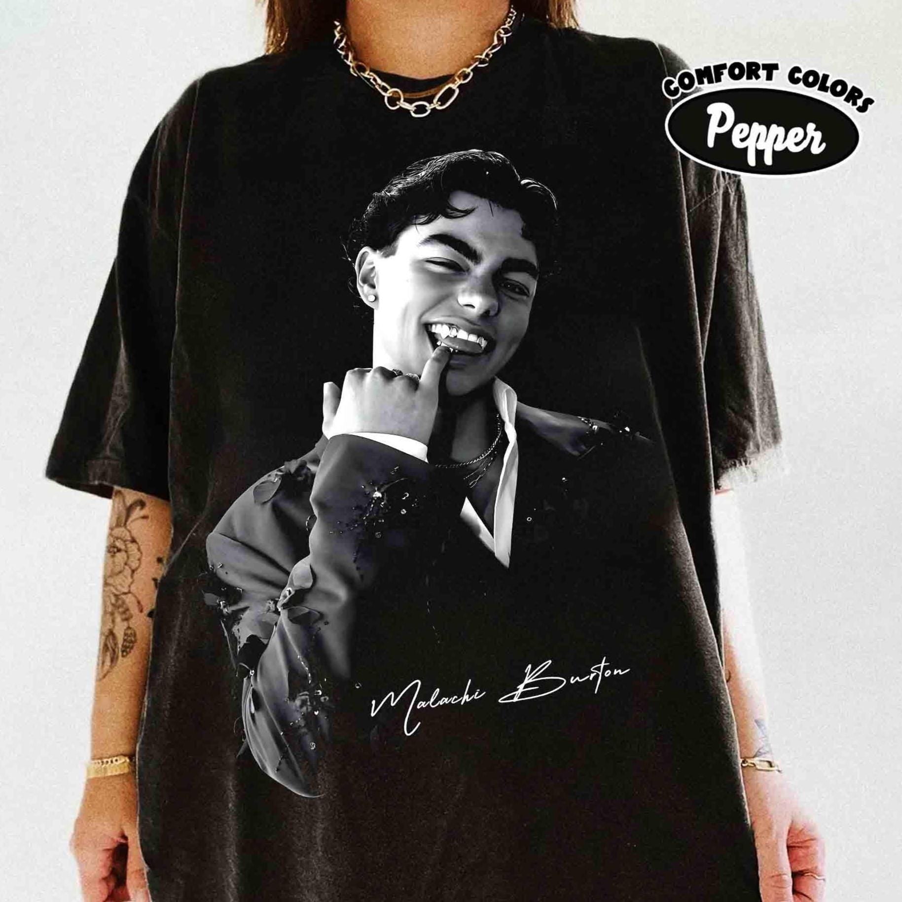 Disney Malachi Barton Portrait T-shirt, Descendants Zombies Tour Shirt ...