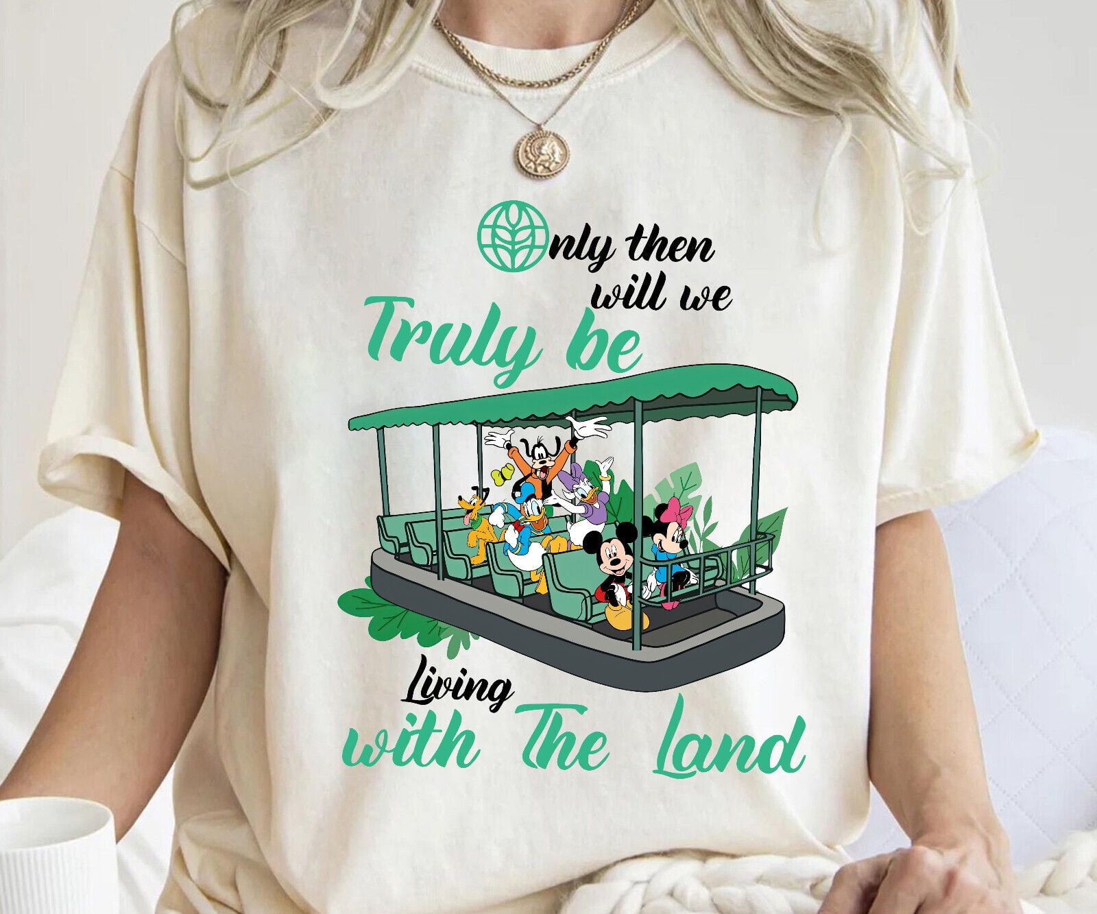 Disney Mickey Friends Epcot Center Living Future World Showcase T-shirt ...