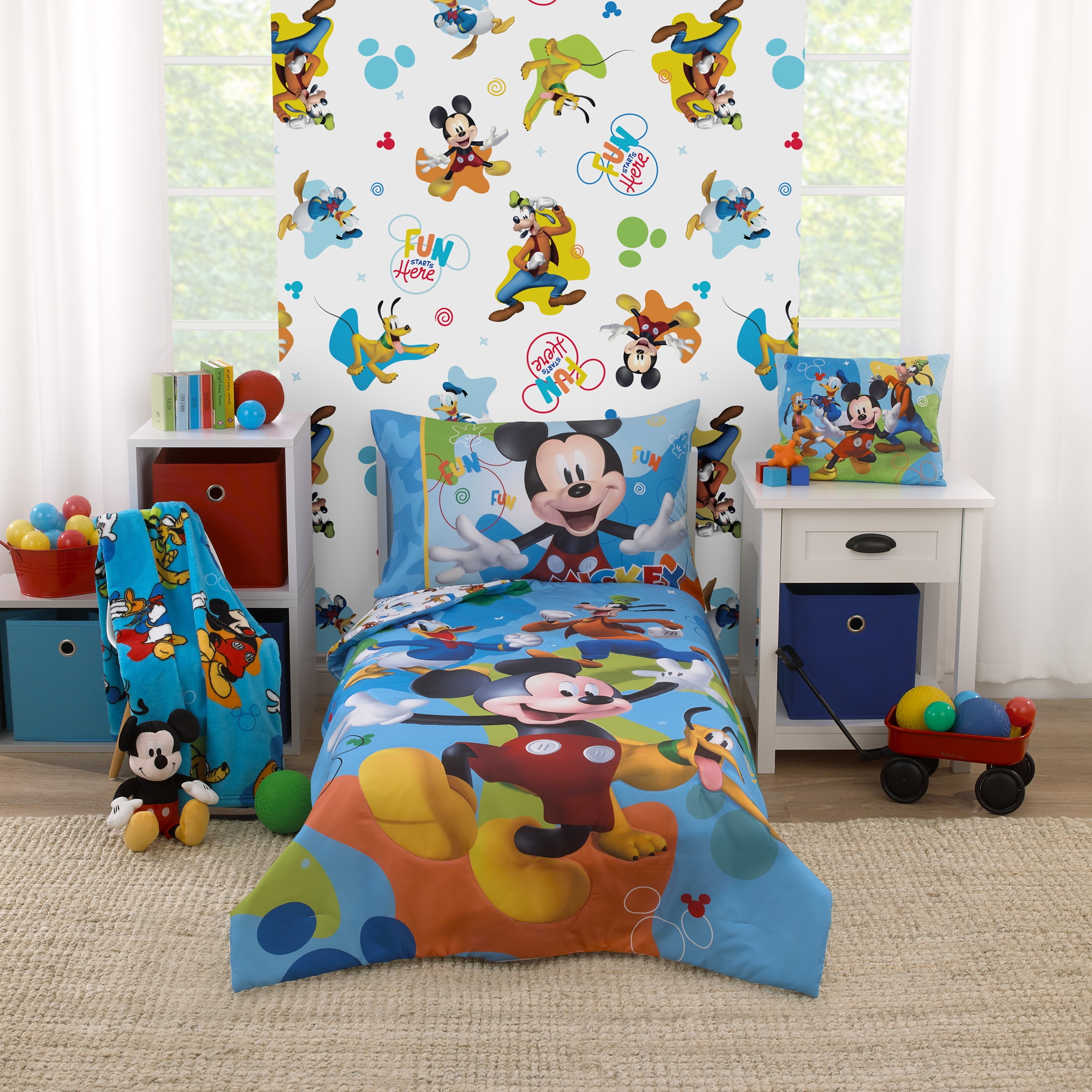 Disney Mickey Mouse 4 Piece Toddler Bed Set - Comforter, Sheets ...
