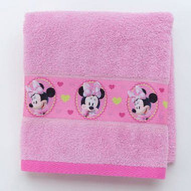 Disney Minnie Mouse Bath Towel - Walmart.com