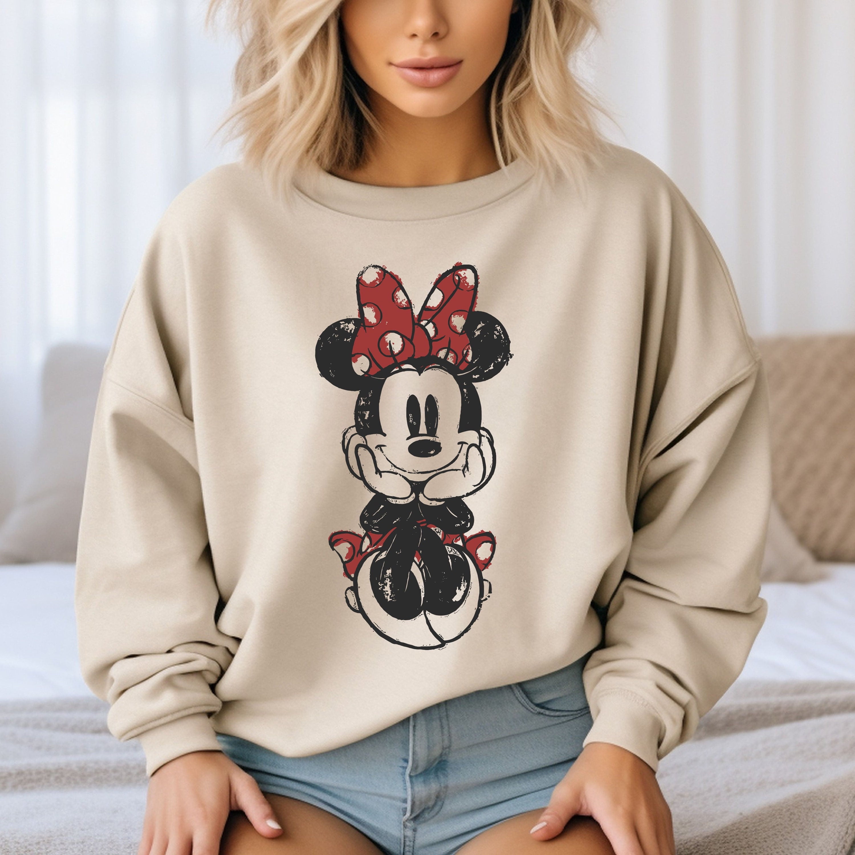 Disney Minnie Mouse Sketch Portrait Sweatshirt Disneyland Vacation Gift ...
