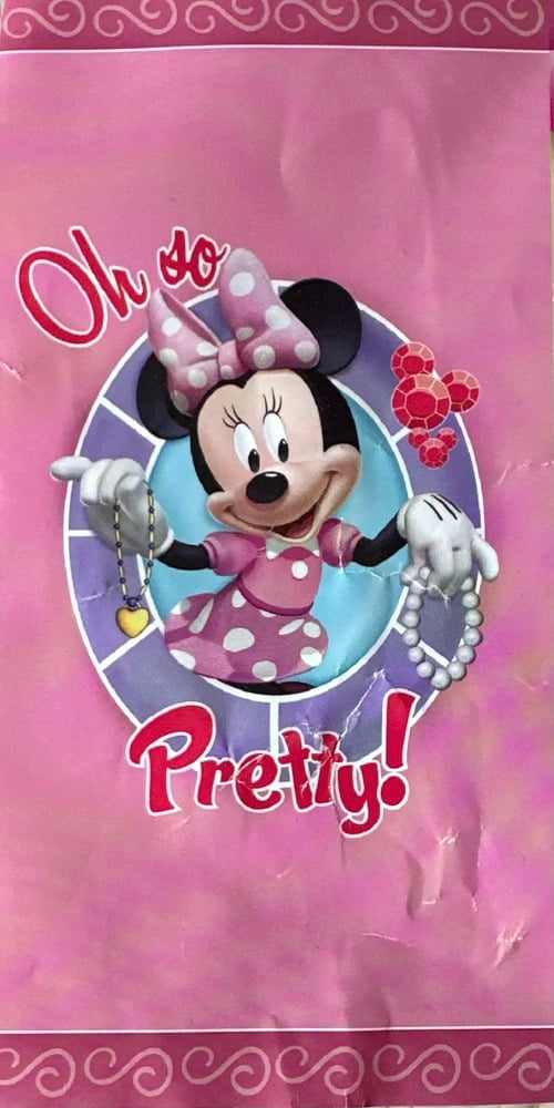 Disney Oh Pretty Minnie Bath Beach Towel - Walmart.com