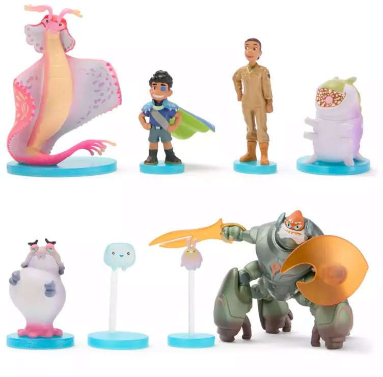 Disney / Pixar Elio 8-Piece PVC Figure Play Set - Walmart Business Supplies