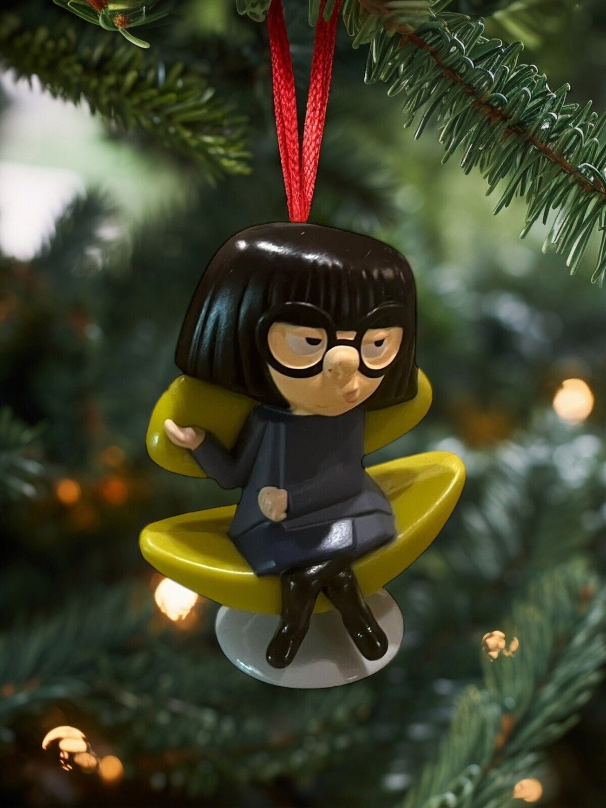 Disney Pixar Incredibles 2 Edna Bobble ORNAMENT Figure Figurine 3 ...