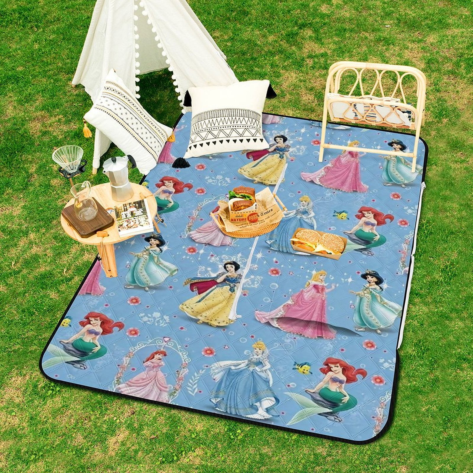 Disney&Princess Squad Belle Ariel Snow White Picnic Blankets Outdoor ...