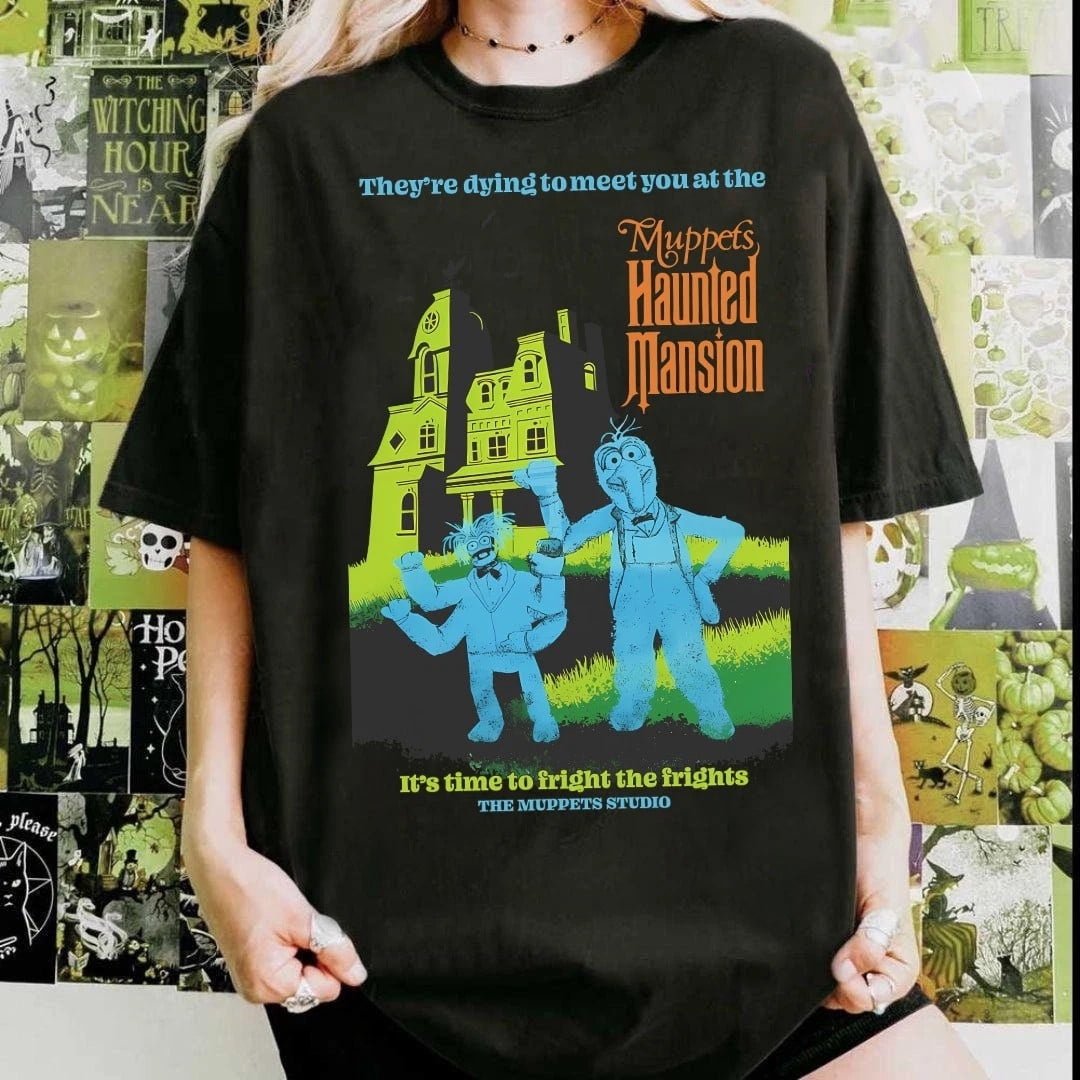 Disney The Muppets Haunted Mansion Gonzo Pepe King Prawn T-shirt ...