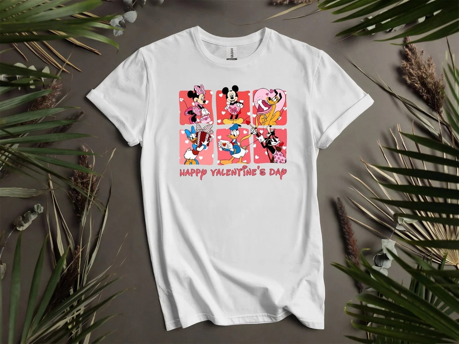 Disney Valentines Day T-shirt - Walmart.com