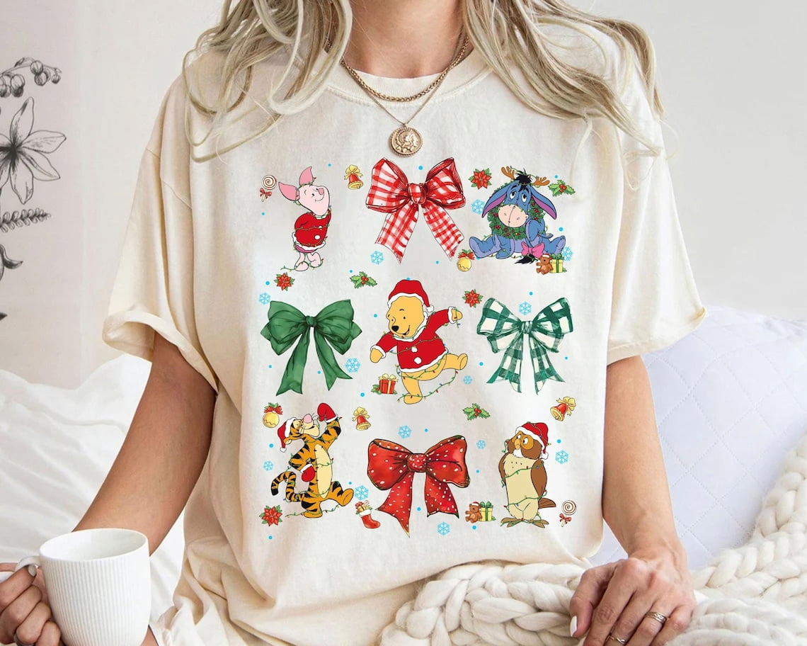 Disney Winnie The Pooh Christmas Lights Coquette Bows T-Shirt, Winnie ...