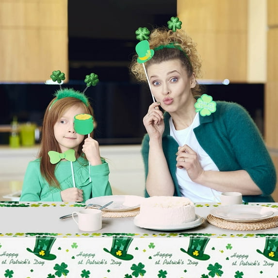 Disposable Rectangle Plastic Tablecloth For Festival And Theme Parties ...