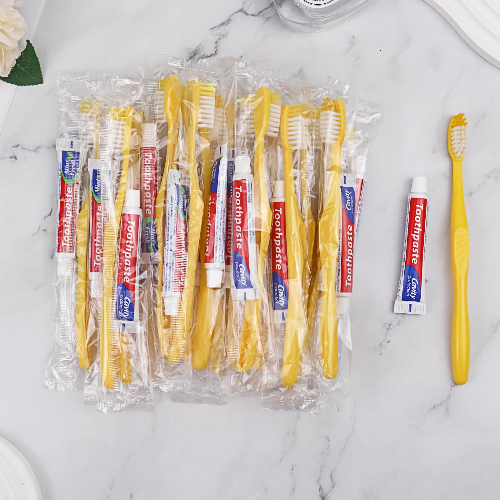 Disposable Toothbrushes with Toothpaste Pack of 20, Yellow Hollow ...
