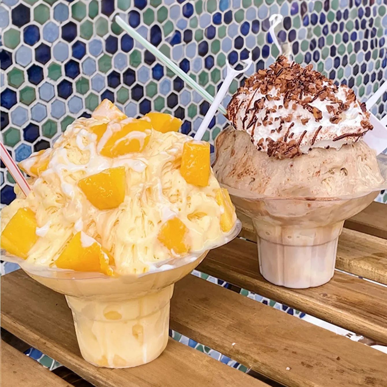 Disposable ice cream, pulp cups, desserts, hand holds, chestnut cups ...
