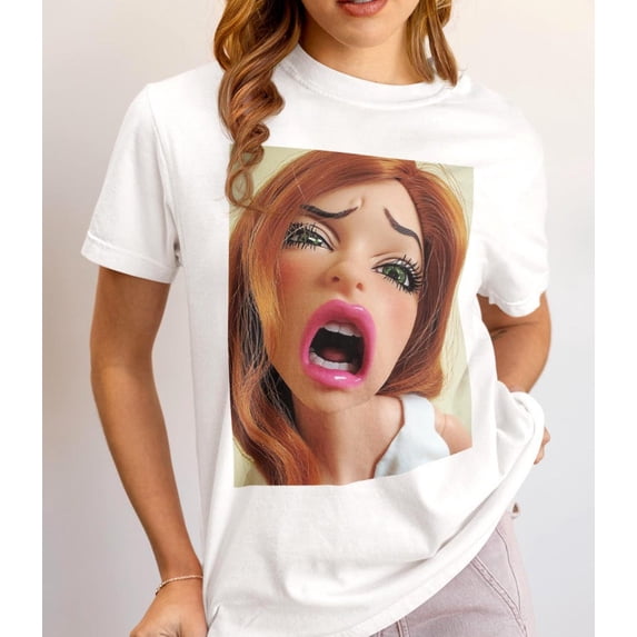 Distressed Doll Face Graphic T-Shirt, Trendy Aesthetic Art Tee ...