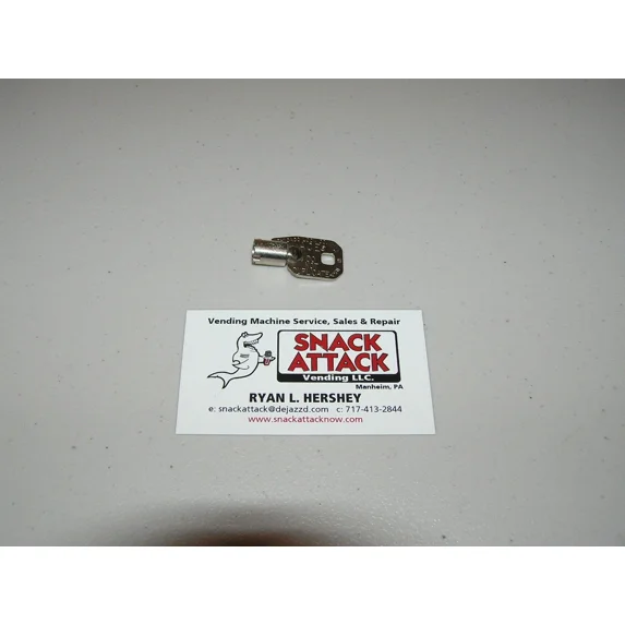 Dixie Narco Snack Or Soda Vending Machine Dng9 Key - New / Free Ship ...