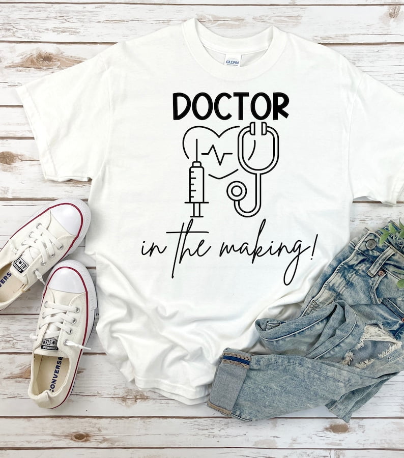 Doctor In The Making Graphic T-Shirt, Medical Student Heartbeat ...