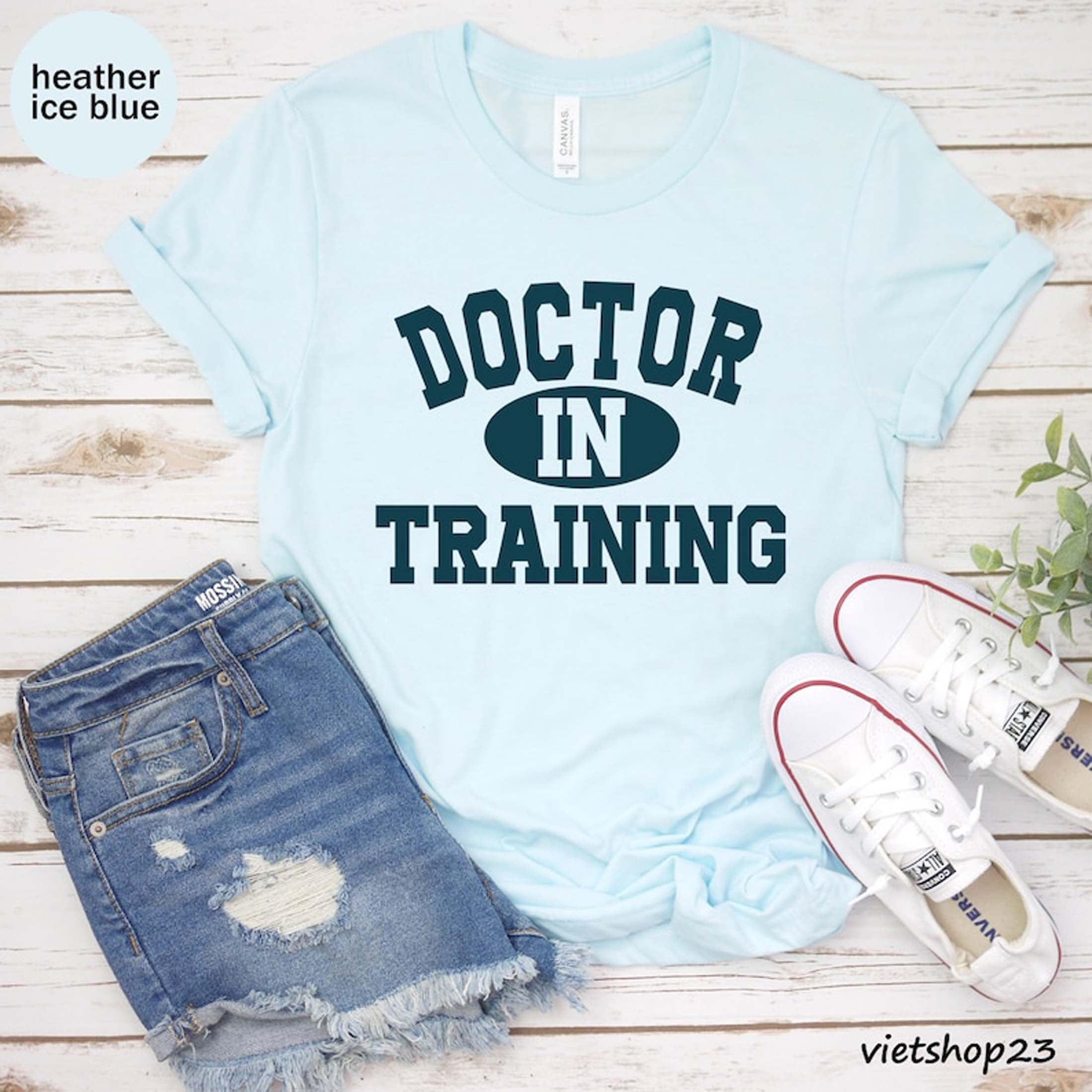 Doctor In Training Unisex T-shirt, Funny Dr Gift, New Future Doctor Tee ...