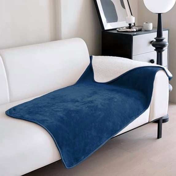 Dog Blanket, Waterproof Reversible Sherpa Fleece Throw Blanket ...