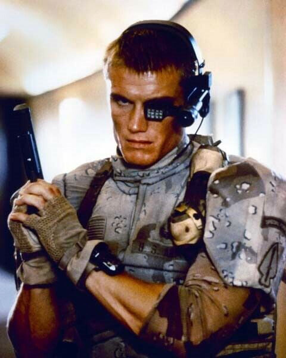 Dolph Lundgren holds up gun Universal Soldier 5x7 photo - Walmart.com