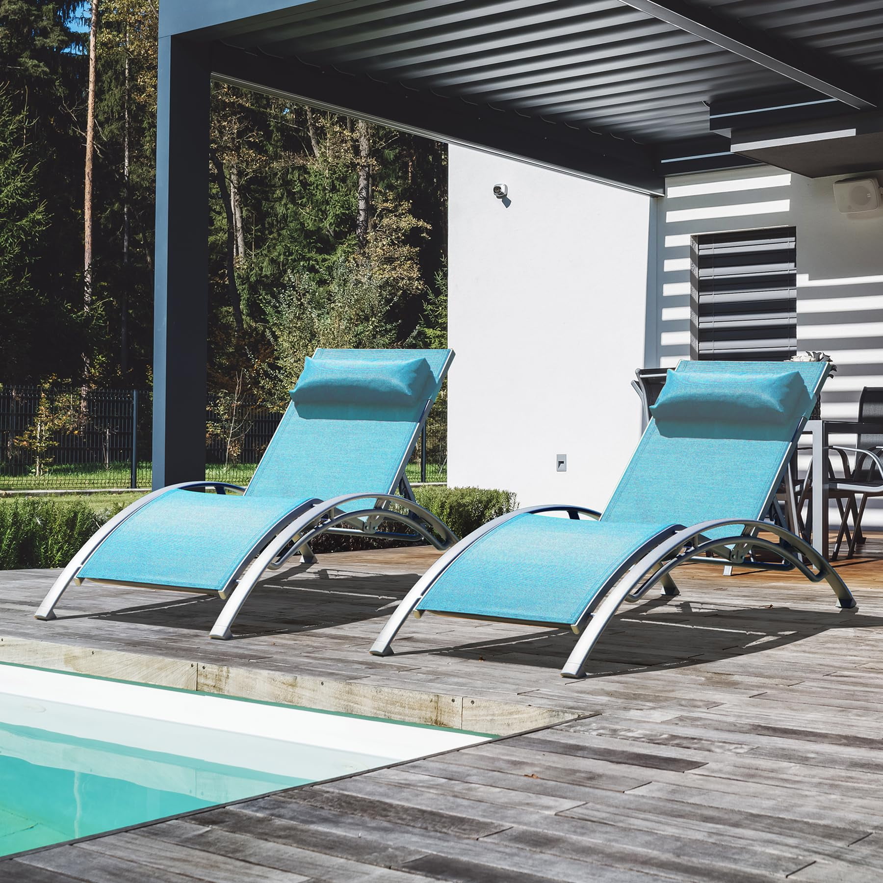 Domi Pool Lounge Chairs Set of 2, Outdoor Chaise Lounge with Side Table ...