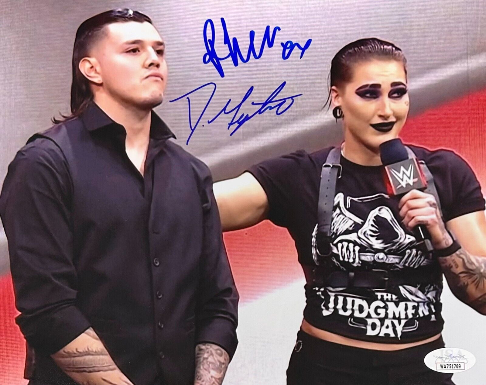 Dominik Mysterio Rhea Ripley Signed Autographed 8x10 Photo JSA ...