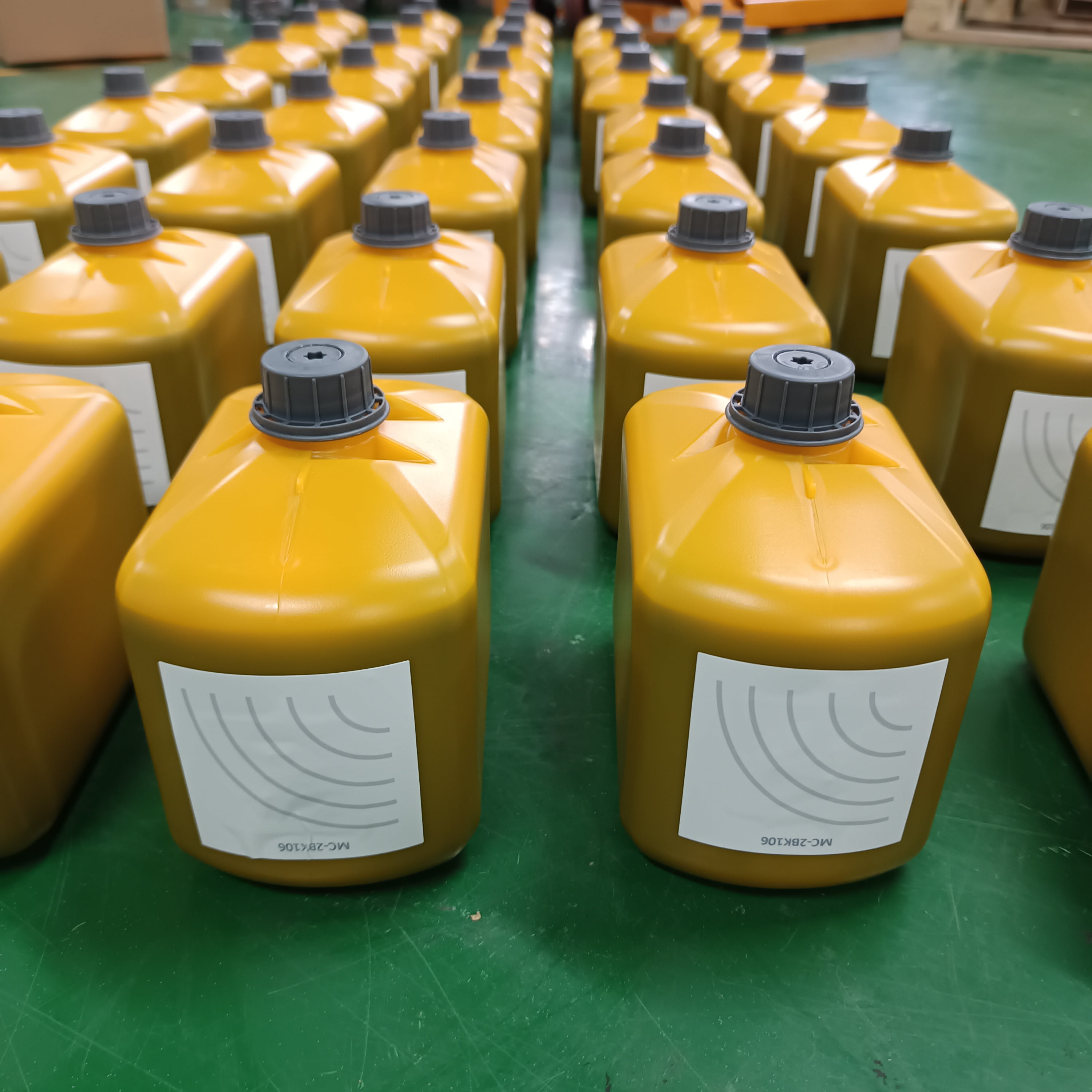 Domino Ink Solvent IC-446RD MC-446RD Red Pink 825ml Color Ink Makeup ...