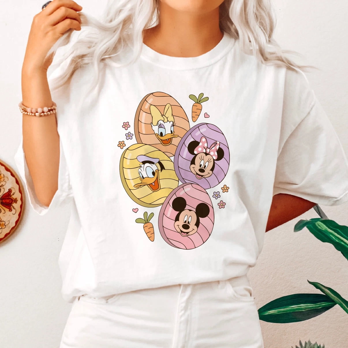 Donald Daisy Duck Mickey And Minnie Mouse Happy Easter Day T-shirt ...