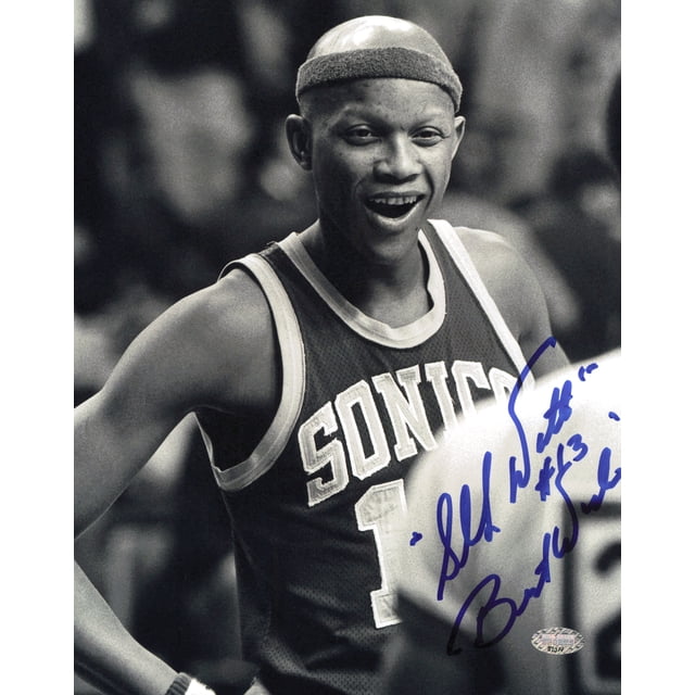 Donald Slick Watts Autographed 8x10 Photo Seattle Supersonics MCS Holo ...