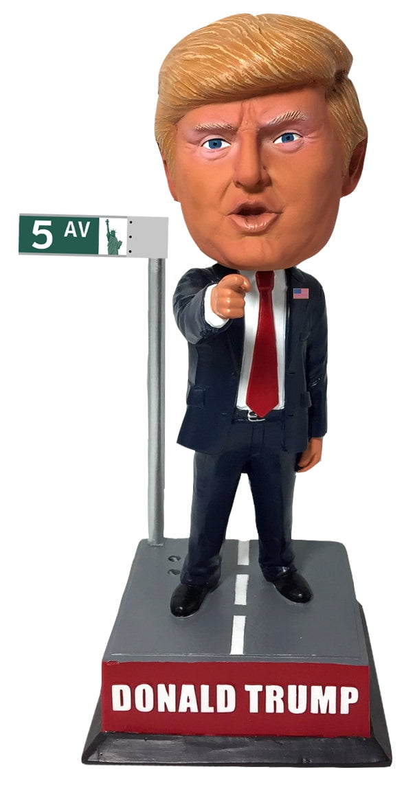 Donald Trump 5th Avenue Talking Bobblehead - Walmart.com