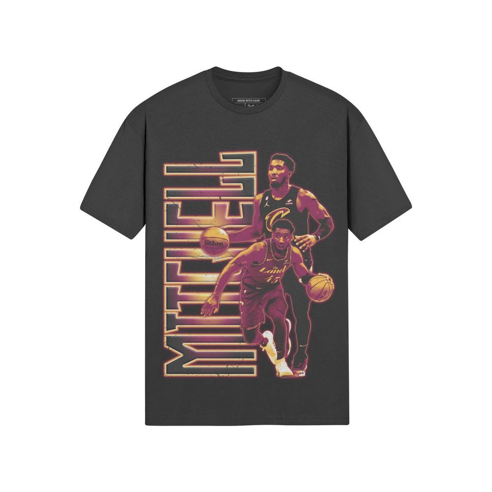 Donovan Mitchell Graphic T-Shirt, Football player shirt, gift for ...