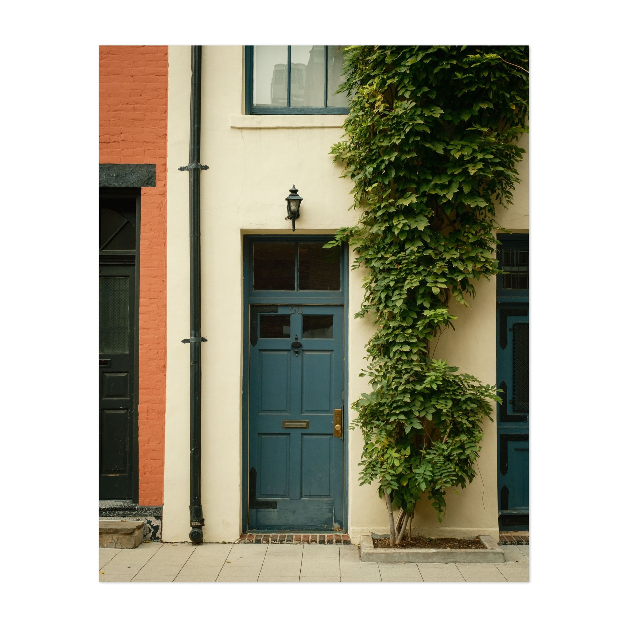 Door on Washington Mews, Manhattan 01 - Manhattan New York Photography ...
