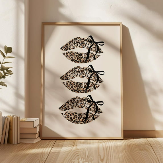 Dopaprint UNFRAMED PAPER POSTER Leo.Pard Kiss Lips Print, Bows Dark ...