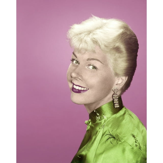 Doris Day 24X36 Classic Hollywood Poster Beautiful Smiling Mid 1950's ...