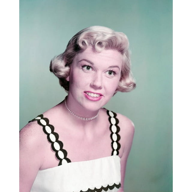 Doris Day 24X36 Classic Hollywood Poster Classic 1950's Portrait ...