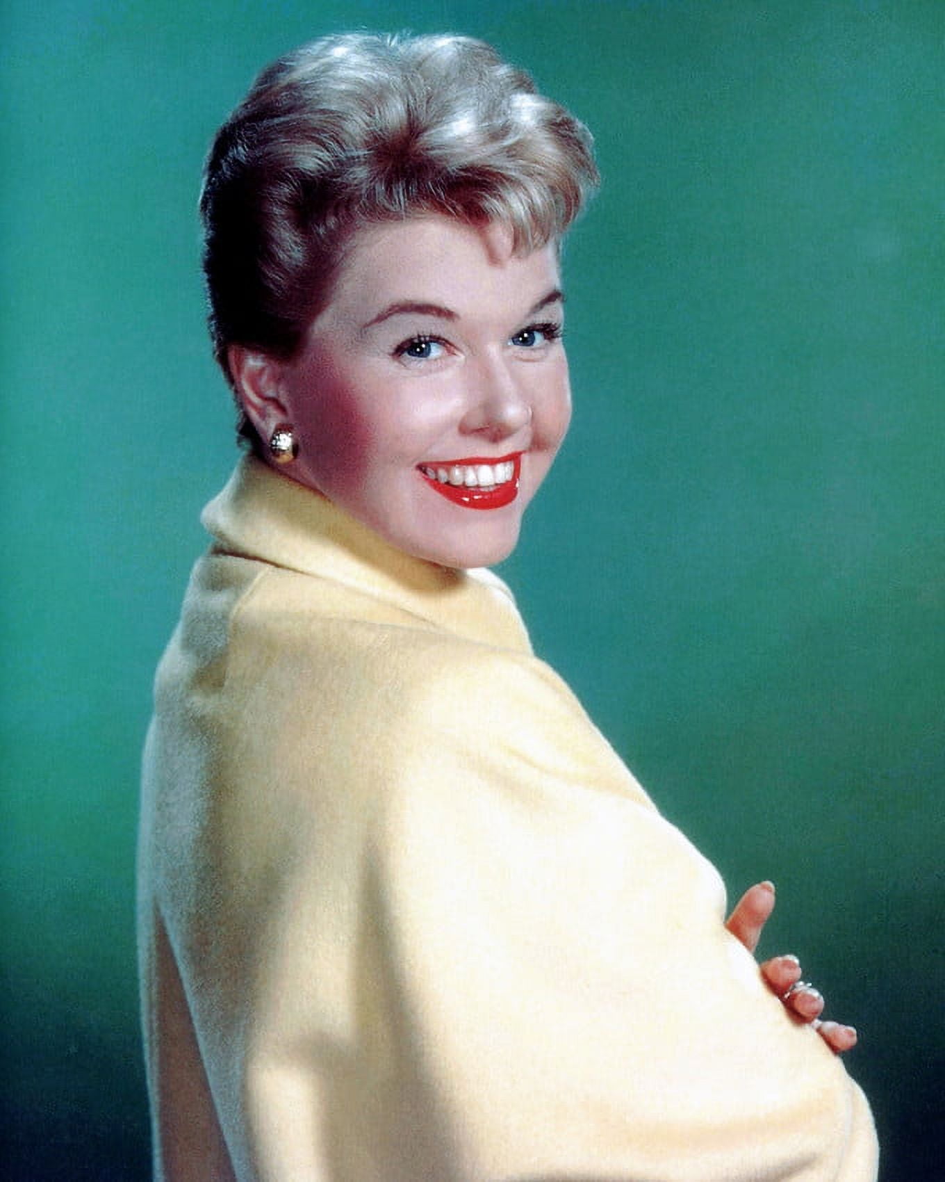 Doris Day Color Smiling Over Shoulder 24X36 Classic Hollywood Poster ...