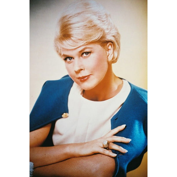 Doris Day Early 60's Studio Pose Color 24x36 Poster - Walmart Business ...