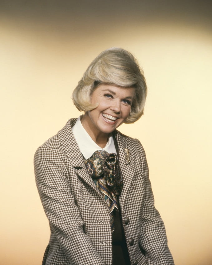 Doris Day Smiling Studio Portrait 24X36 Classic Hollywood Poster ...