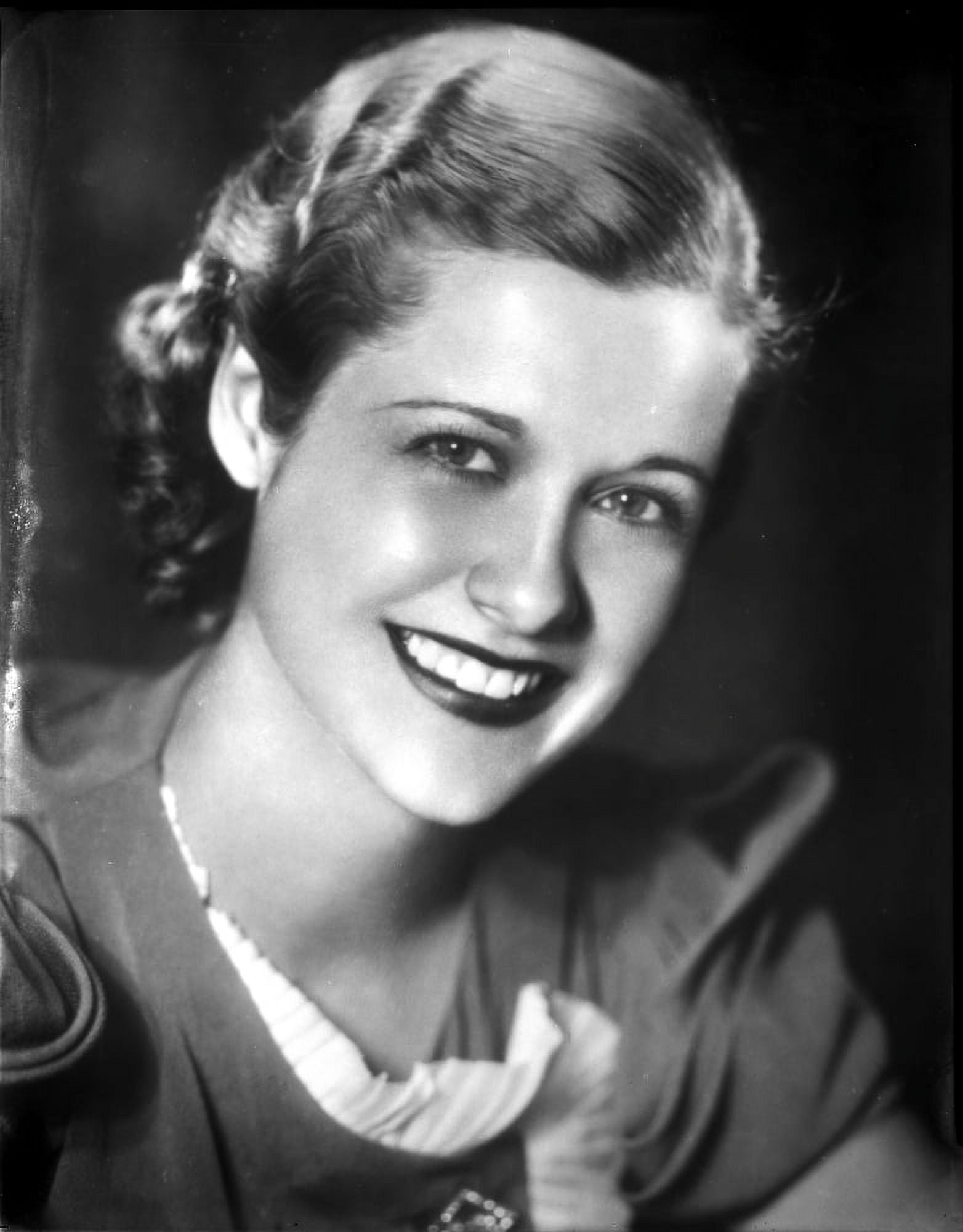 Dorothy Wilson Posed in Classic Photo Print (24 x 30) - Walmart.com